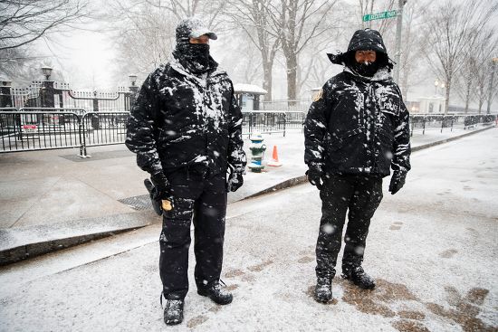 Uniformed Division Secret Service Officers Patrol Editorial Stock Photo ...