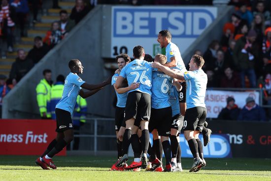 Southend United Players Celebrate Opening Goal Editorial Stock Photo ...