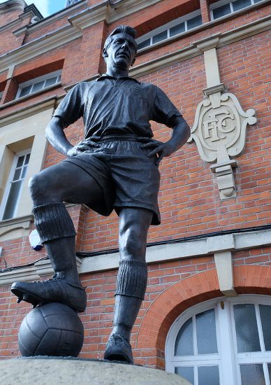 Statue Fulham Legend Jonny Haynes Outside Editorial Stock Photo - Stock ...