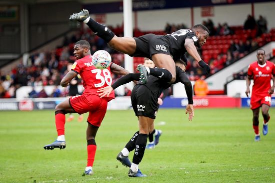 Barnsley Defender Dimitri Cavare 12 Barnsley Editorial Stock Photo ...