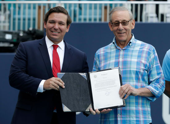 Florida Governor Rick Desantis L Pose Editorial Stock Photo - Stock ...