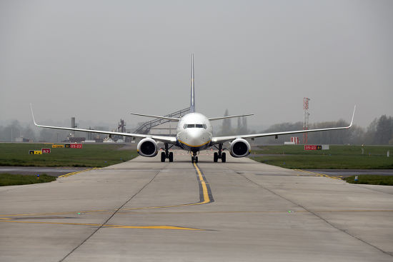 First Ryanair Flight Dublin Lands London Editorial Stock Photo - Stock ...
