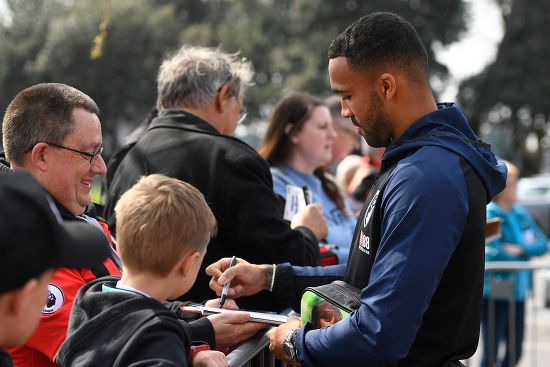 Callum Wilson Afc Bournemouth Signs Autograph Editorial Stock Photo ...