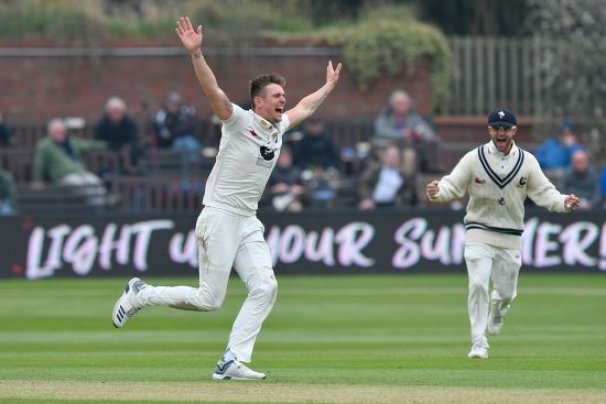 Wicket Harry Podmore Kent Celebrates Taking Editorial Stock Photo ...