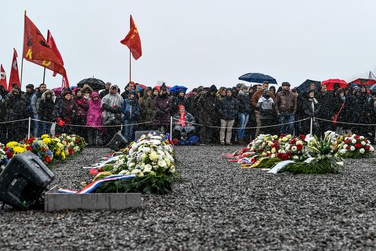 People Attend Commemorative Event Marking 74st Editorial Stock Photo ...