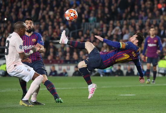 Lionel Messi Barcelona Overhead Scissor Kick Editorial Stock Photo ...