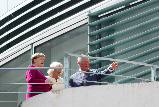 German Chancellor Angela Merkel Lreceives Prince Editorial Stock Photo ...