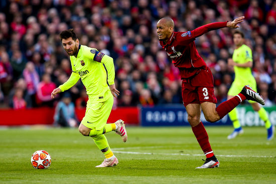 Lionel Messi Barcelona Goes Past Fabinho Editorial Stock Photo - Stock ...