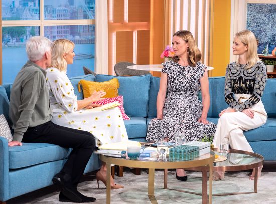 Phillip Schofield Holly Willoughby Julia Stiles Editorial Stock Photo ...