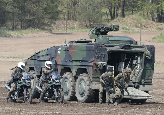Boxer Armored Personnel Carrier German Army Editorial Stock Photo ...