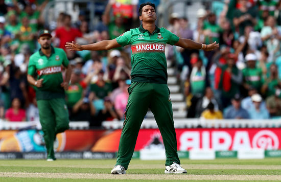 Mohammad Saifuddin Bangladesh Celebrates Taking Wicket Editorial Stock ...