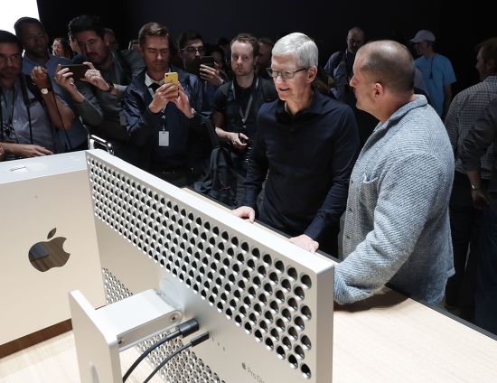 Apple Chief Design Officer Jony Ive Editorial Stock Photo - Stock Image ...