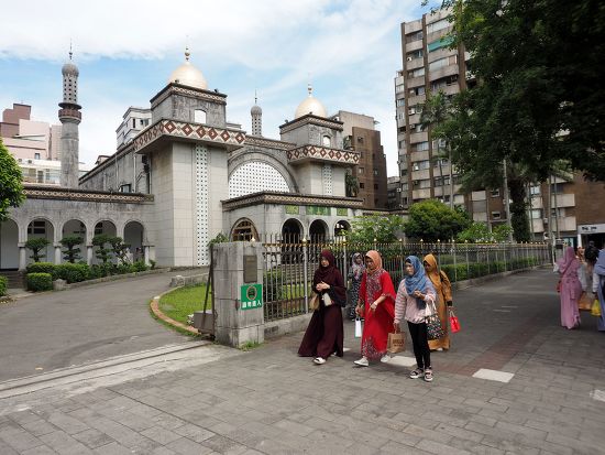 View Taipei Grand Mosque Taipei Taiwan Editorial Stock Photo - Stock ...
