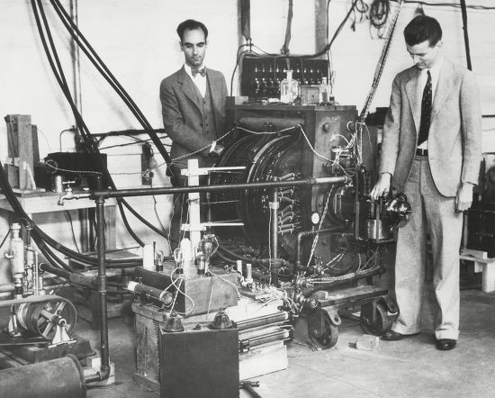 Dr Carl Anderson Left Seth Neddermeyer Editorial Stock Photo - Stock ...