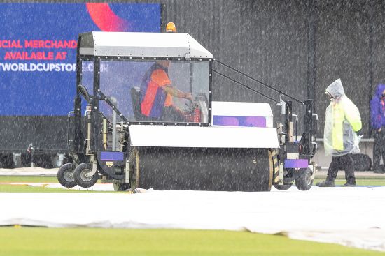 Mopping Starts During Icc Cricket World Editorial Stock Photo - Stock ...