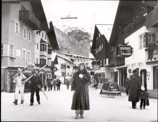 Angharad Rees 1984 Angahard Rees Star Editorial Stock Photo - Stock ...