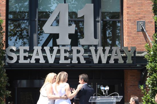 Anne Seaver Sarah Seaver Jeff Wilpon Editorial Stock Photo - Stock ...