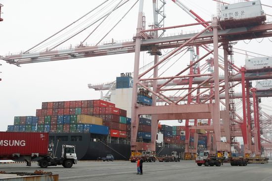 General View Shows Busan Container Terminal Editorial Stock Photo ...