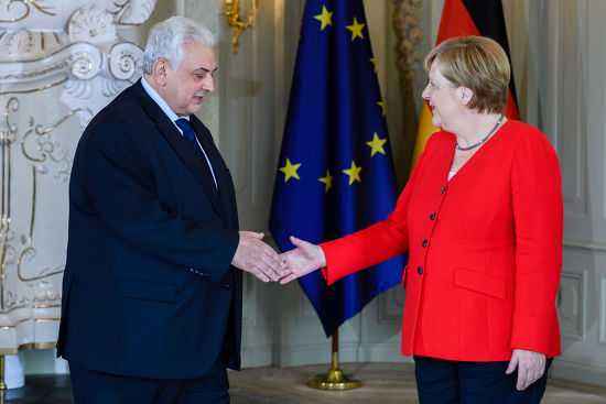 German Chancellor Angela Merkel R Shakes Editorial Stock Photo - Stock ...