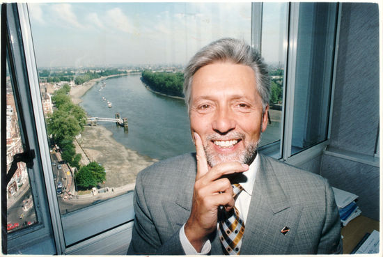 Sir Peter Bonfield Chief Executive British Editorial Stock Photo ...