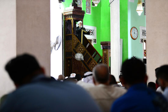 Iraqi Sunni Muslims Pray During Festival Editorial Stock Photo - Stock ...