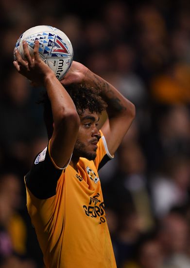 Leon Davies Cambridge United Editorial Stock Photo - Stock Image ...