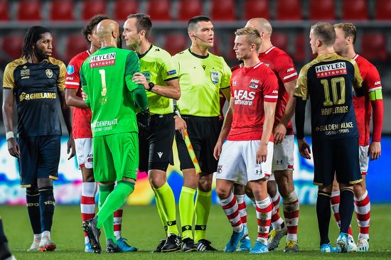 Referee Srdjan Jovanovic Speaks Goalkeeper Sinan Editorial Stock Photo ...