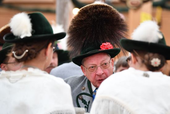 People Traditional Bavarian Attire Celebrate Tradition Editorial Stock ...