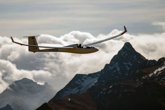 Glider Flies Sky Resterhoehe Part Kitzbuehel Editorial Stock Photo ...
