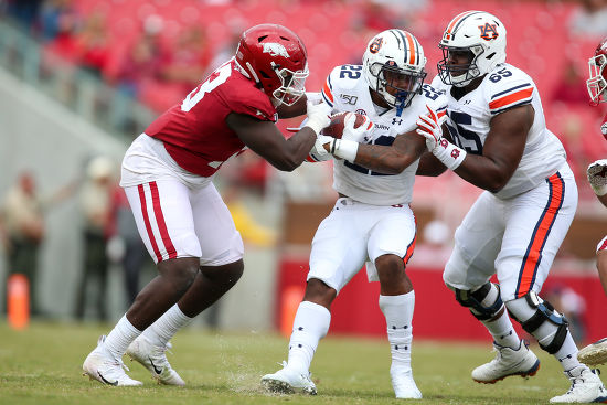 Collin Clay 13 Arkansas Defensive Lineman Editorial Stock Photo - Stock ...