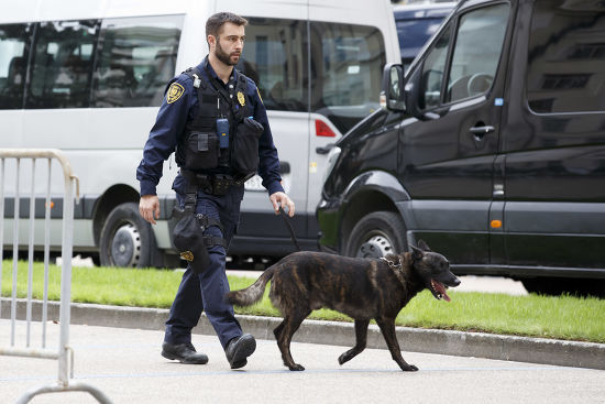 United Nations Security Officer Patrols Area Editorial Stock Photo ...