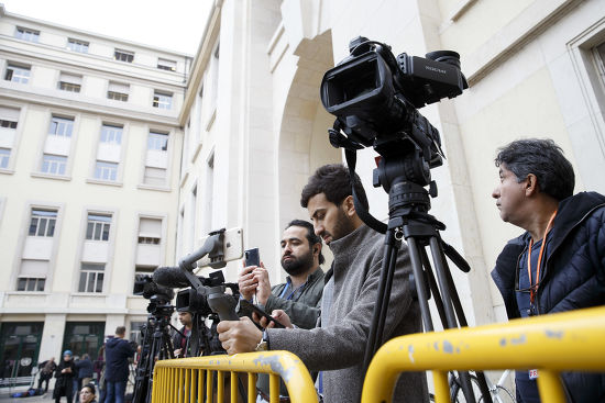 Tv Reporters Wait Arriving Delegations That Editorial Stock Photo ...