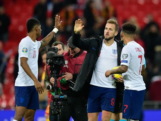 Marcus Rashford England Congratulates Harry Kane Editorial Stock Photo ...