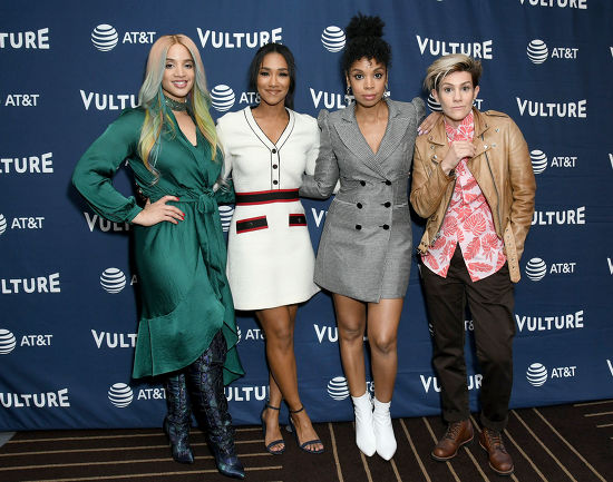 Dascha Polanco Candice Patton Susan Kelechi Editorial Stock Photo ...