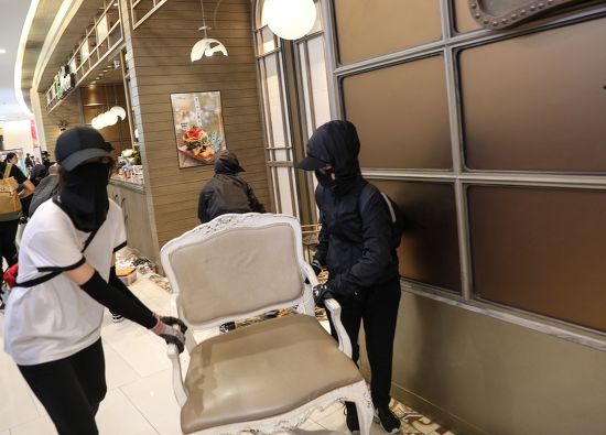 Protesters Carry Chair Order Set Barricade Editorial Stock Photo ...