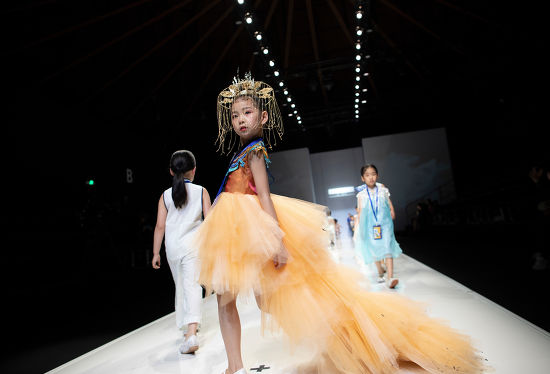 Chinese Child Model Chen Ruo Xi Editorial Stock Photo - Stock Image ...