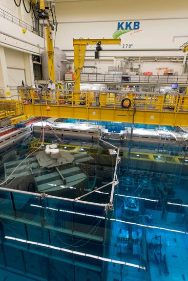 View Disassembly Pool Inside Reactor Internal Editorial Stock Photo ...