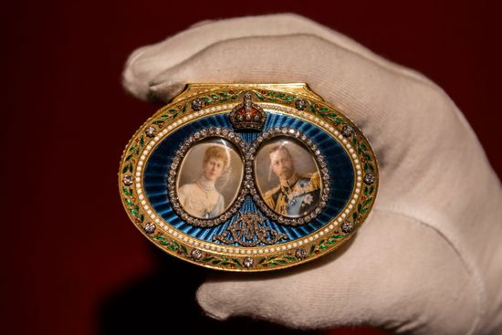 George V Royal Snuff Box Et Editorial Stock Photo - Stock Image ...