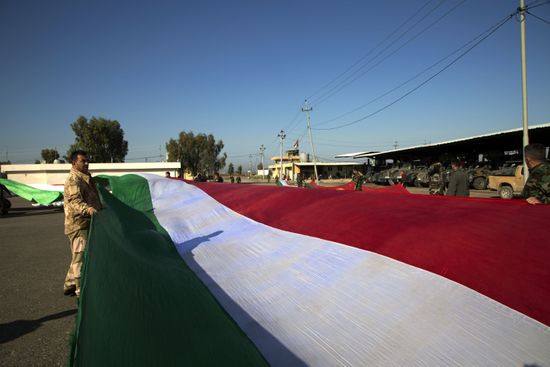 Kurdish Peshmerga Soldiers Prepare Kurdish Flag Editorial Stock Photo ...