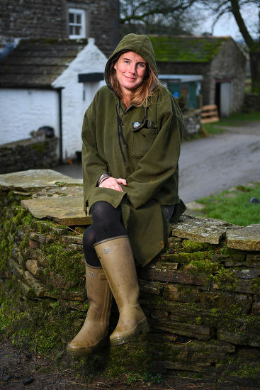 Amanda Owen Shepherdess 211118 Yorkshire Shepherdess Editorial Stock ...
