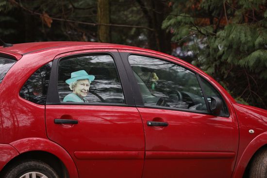Person Picture Queen Elizabeth Ii Back Editorial Stock Photo - Stock ...