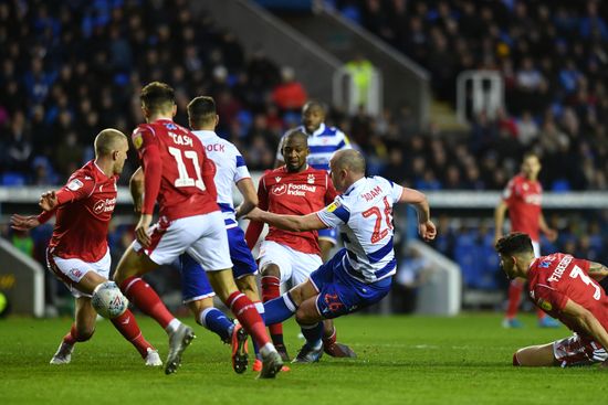 Reading Midfielder Charlie Adam 26 Shoots Editorial Stock Photo - Stock ...