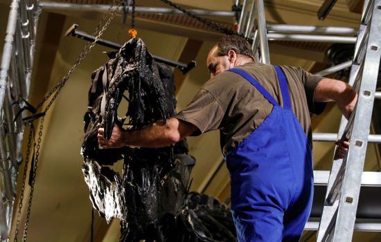 Operator Handles Skull Tristan Otto Skeleton Editorial Stock Photo ...