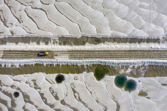 Natural Sandbars Meet Manmade Roads Where Editorial Stock Photo - Stock ...