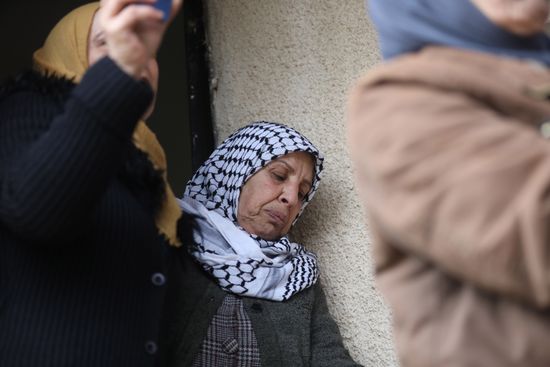 Relatives Palestinian Policeman Tareq Ahmad Badwan Editorial Stock ...