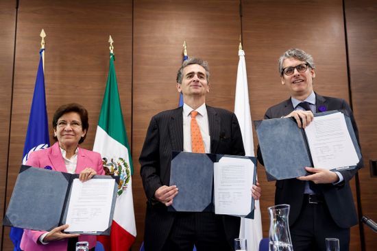 Unhcrs Representative Mexico Mark Manly R Editorial Stock Photo - Stock ...