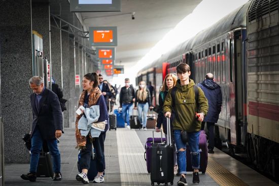 Passengers Get Off Train Arriving Milan Editorial Stock Photo - Stock ...