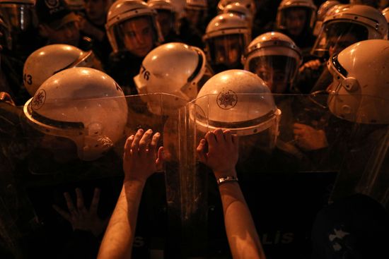 Thousands Women Shout Slogans They Clash Editorial Stock Photo - Stock ...