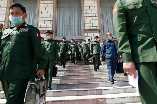 Myanmar Military Officers Who Serve Members Editorial Stock Photo ...