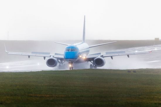 Klm Aircraft Engulfed Water Lands Strong Editorial Stock Photo - Stock ...